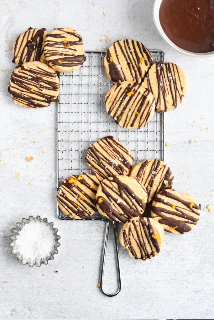 Orange Cardamom Shortbread Cookies with Dark Chocolate & Sea Salt ...